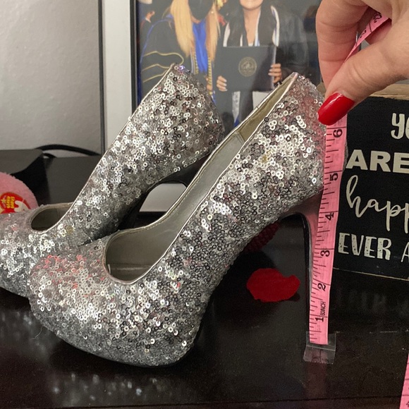 Shoes | Silver Sequin Heels | Poshmark